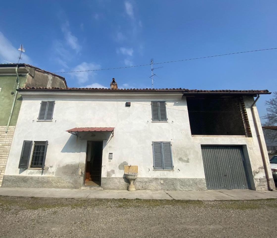 Casa indipendente in vendita a Sale