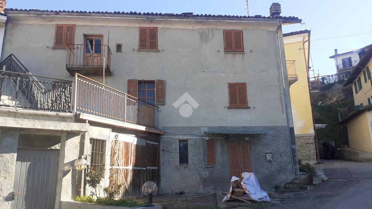 Casa indipendente in vendita a Fabbrica Curone