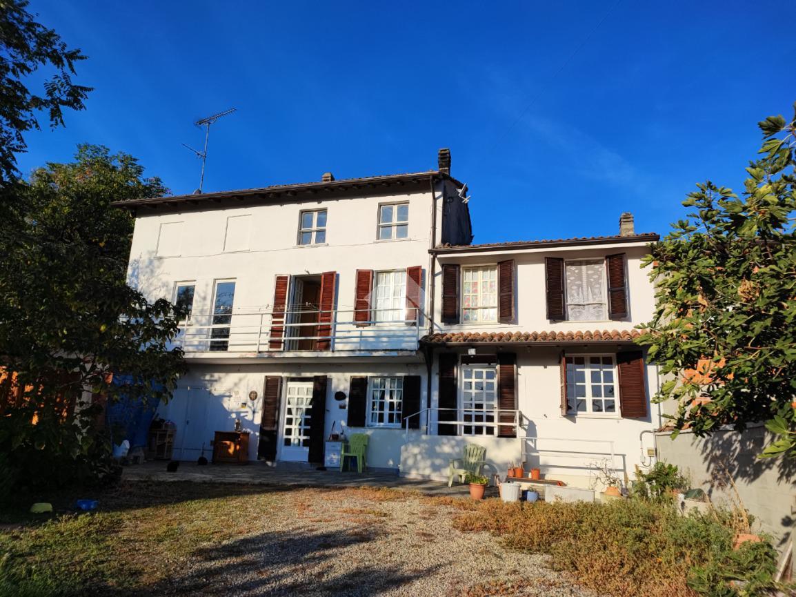 Casa indipendente in vendita a Monleale