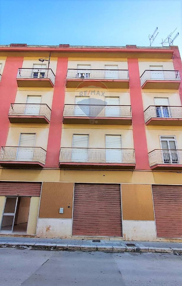 Magazzino in vendita a Paceco