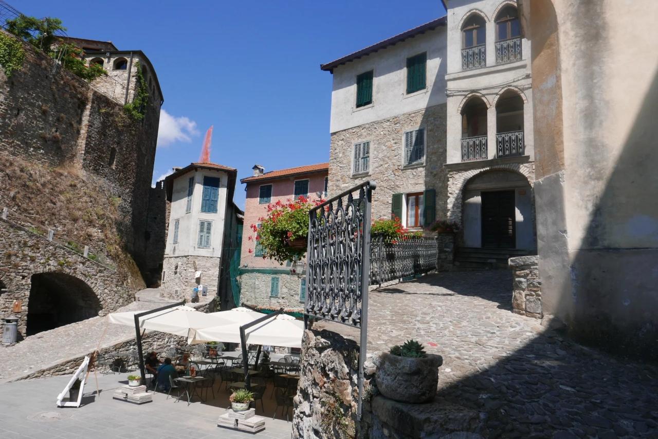 Appartamento in vendita a Apricale