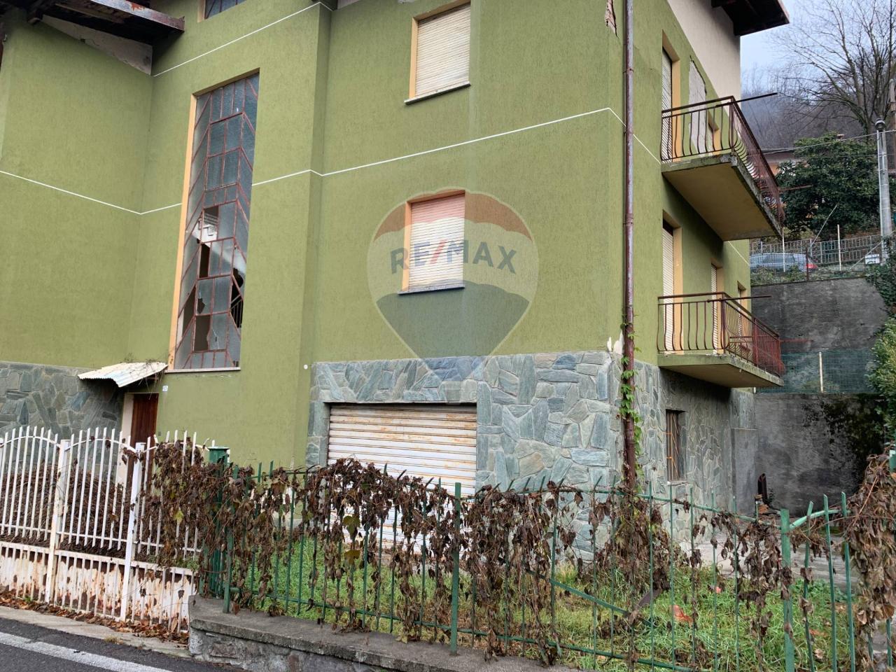 Villa in vendita a Introbio