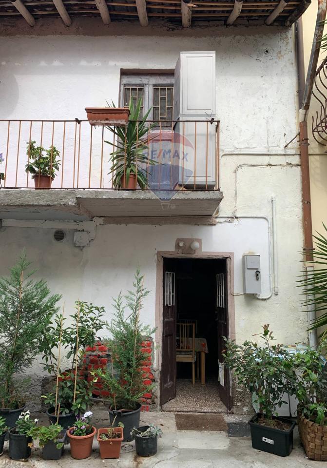 Rustico in vendita a Cornate D'Adda