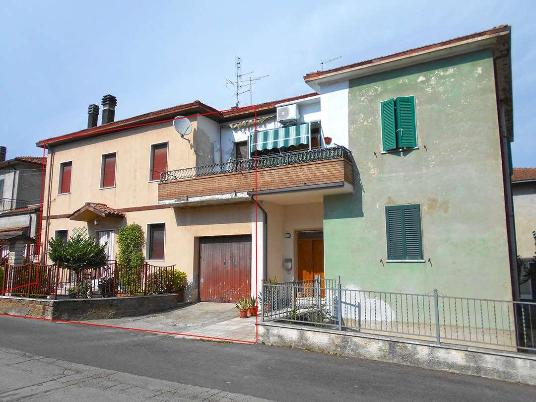 Appartamento in vendita a Sinalunga