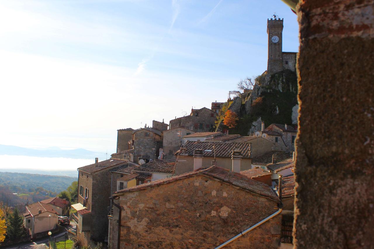 Appartamento in vendita a Roccastrada