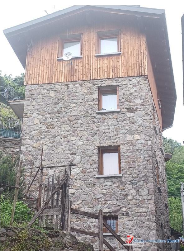 Villa in vendita a Sellero