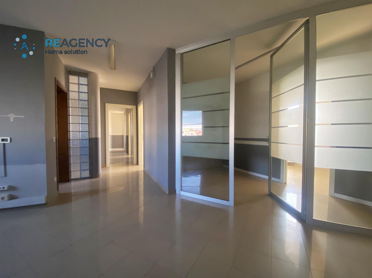 Ufficio in vendita a Montecchio Maggiore