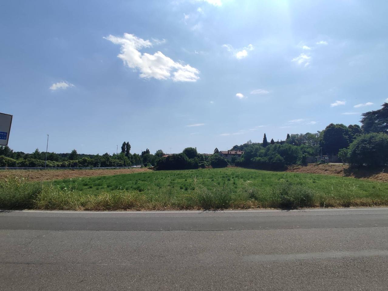 Terreno edificabile in vendita a Corte Franca
