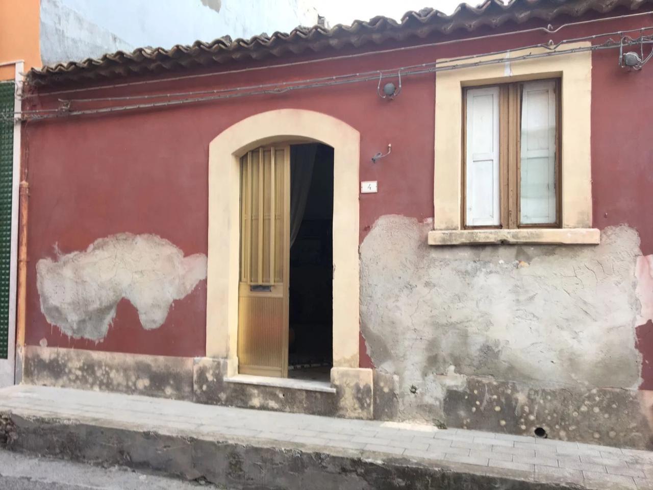 Casa indipendente in vendita a Siracusa