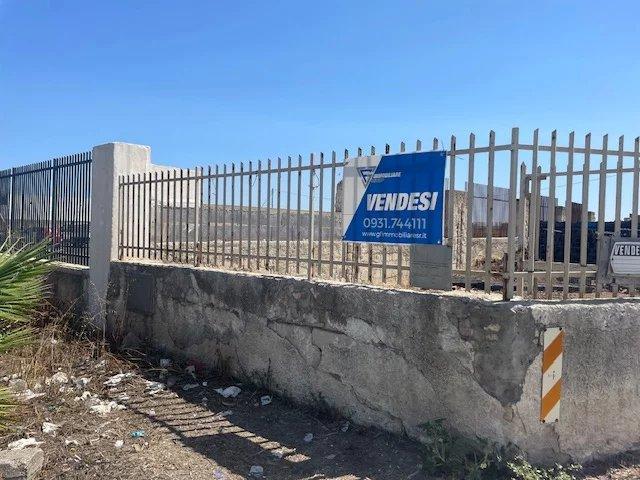 Terreno edificabile residenziale in vendita a Siracusa