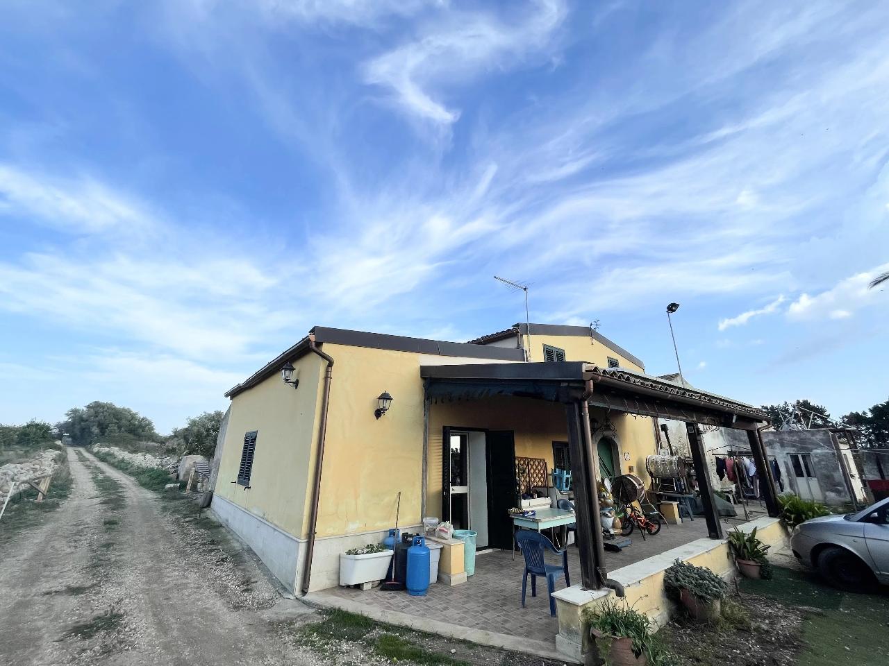 Villa in vendita a Siracusa