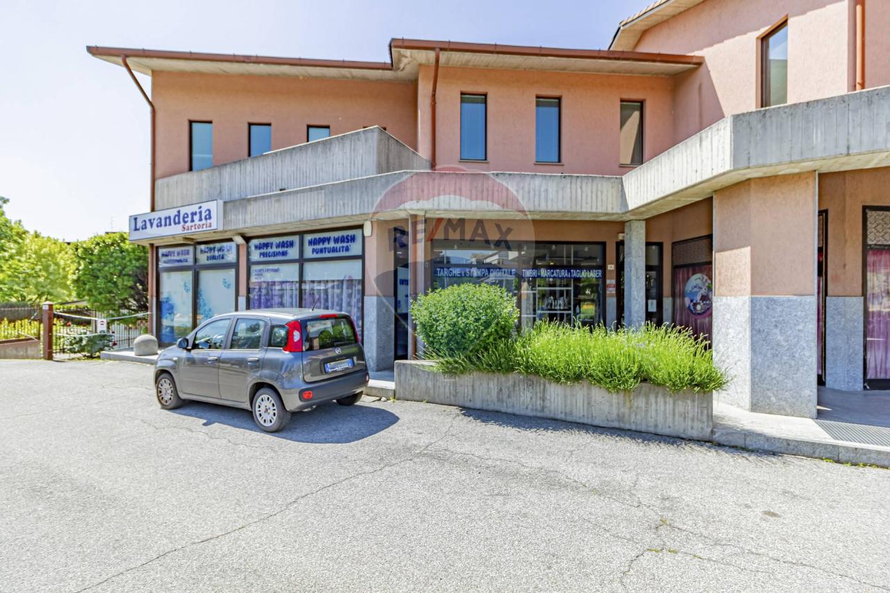 Negozio in vendita a Vimercate