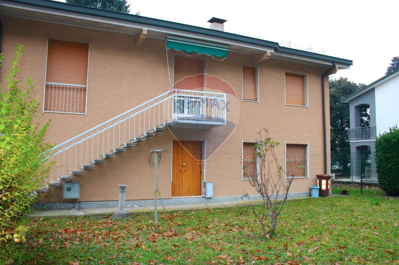 Villa in vendita a Carnate