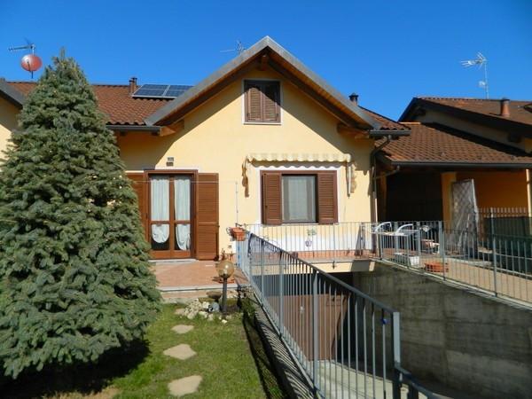 Villa bifamiliare in vendita a Buttigliera D'Asti