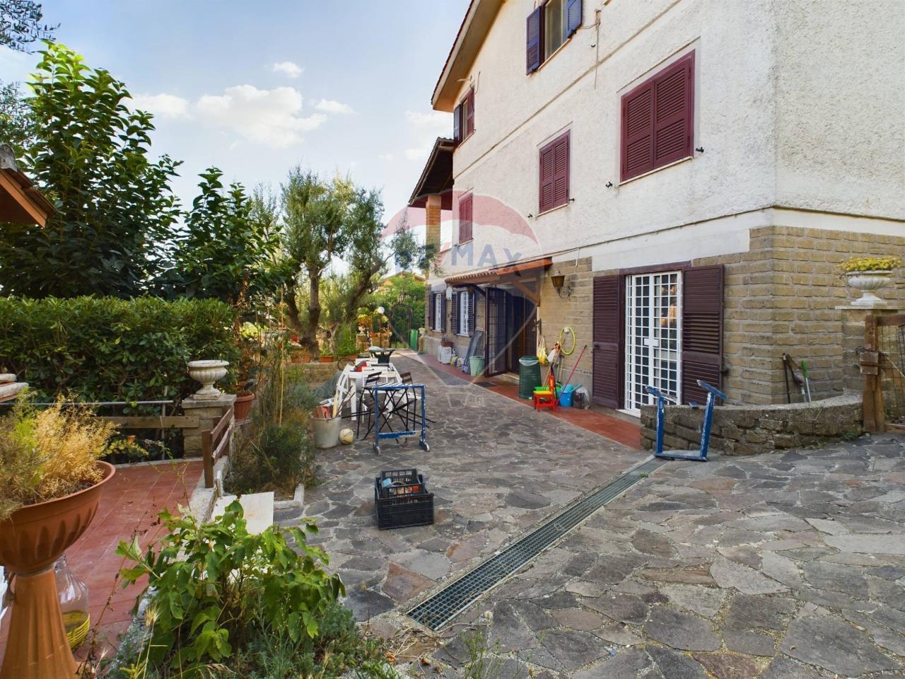 Appartamento in vendita a Formello