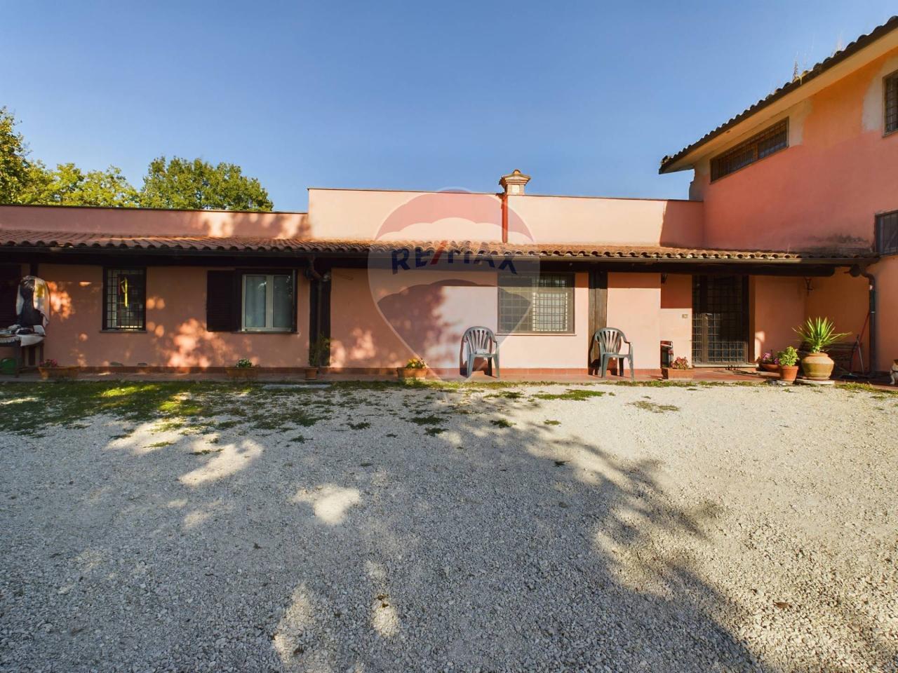 Villa in vendita a Formello