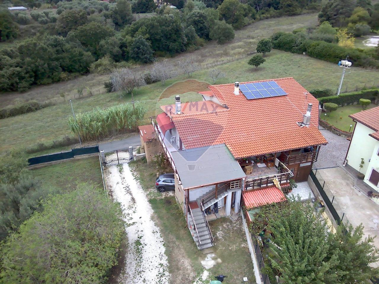 Villa in vendita a Formello