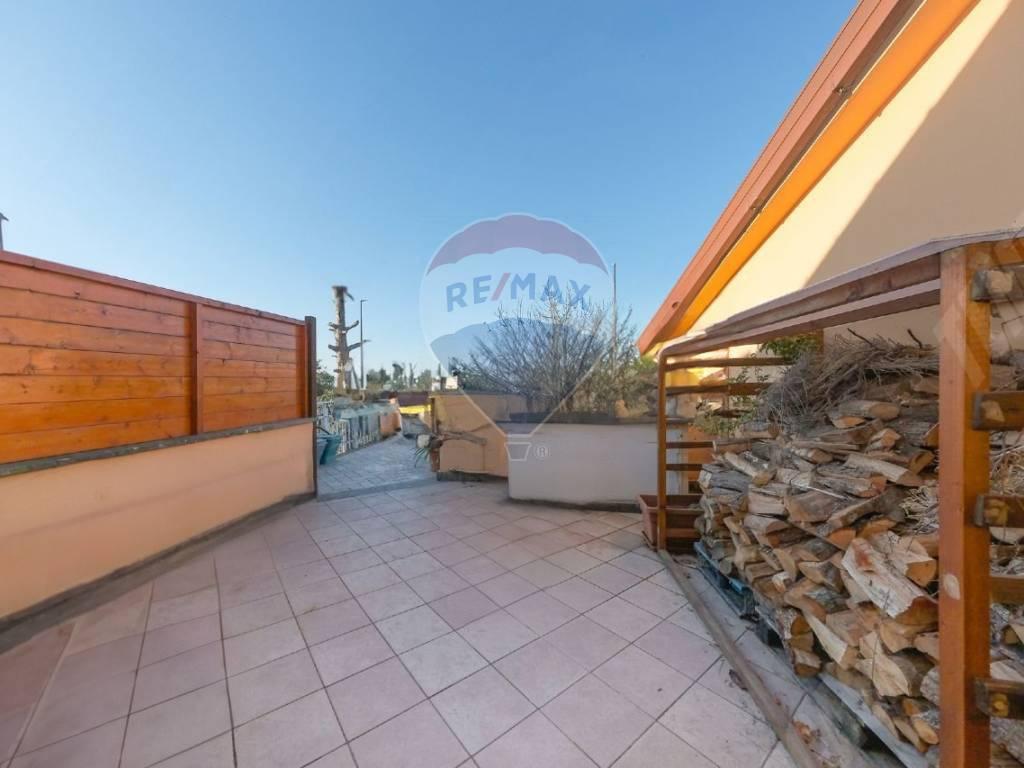 Appartamento in vendita a Campagnano Di Roma