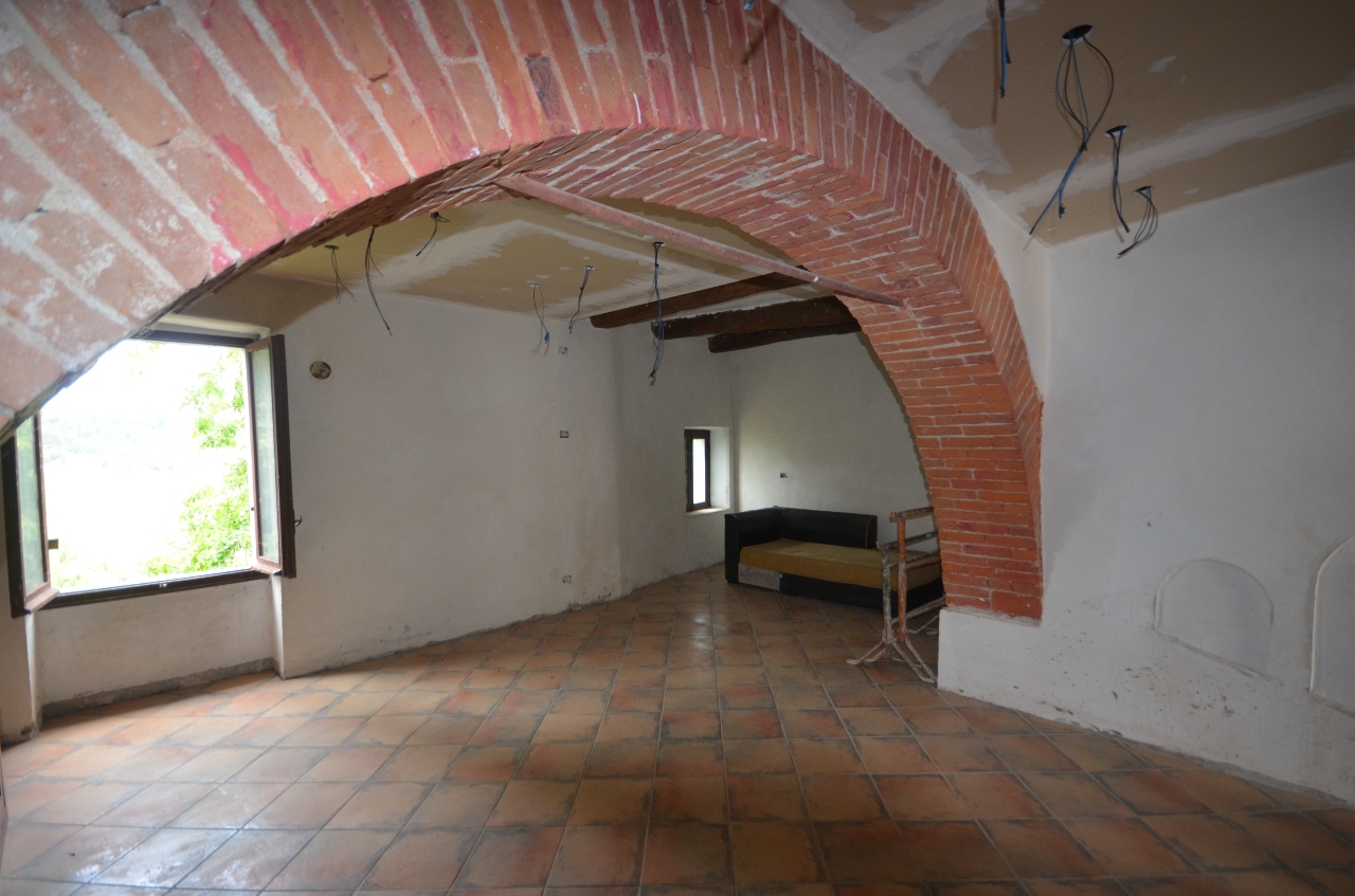 Appartamento in vendita a Roccavignale