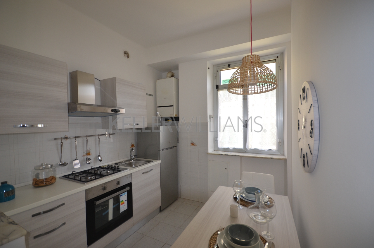 Appartamento in vendita a Genova