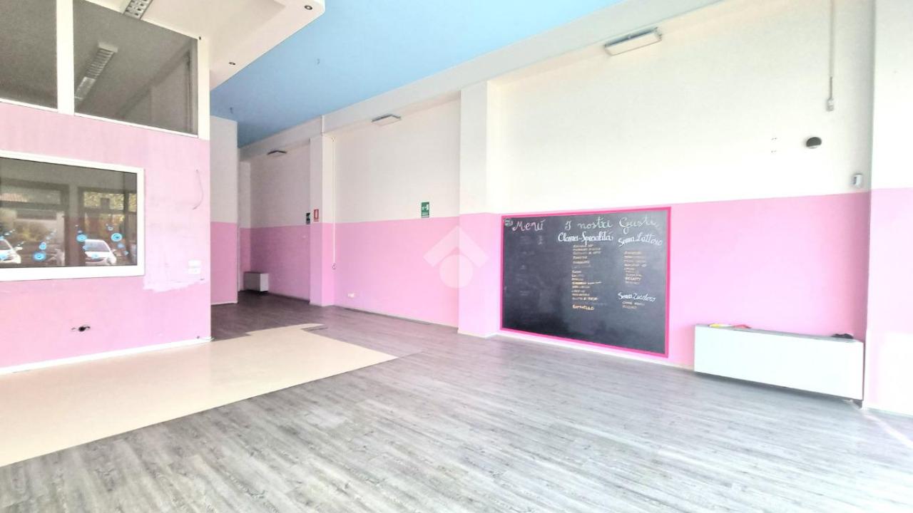 Negozio in affitto a Bellaria-Igea Marina