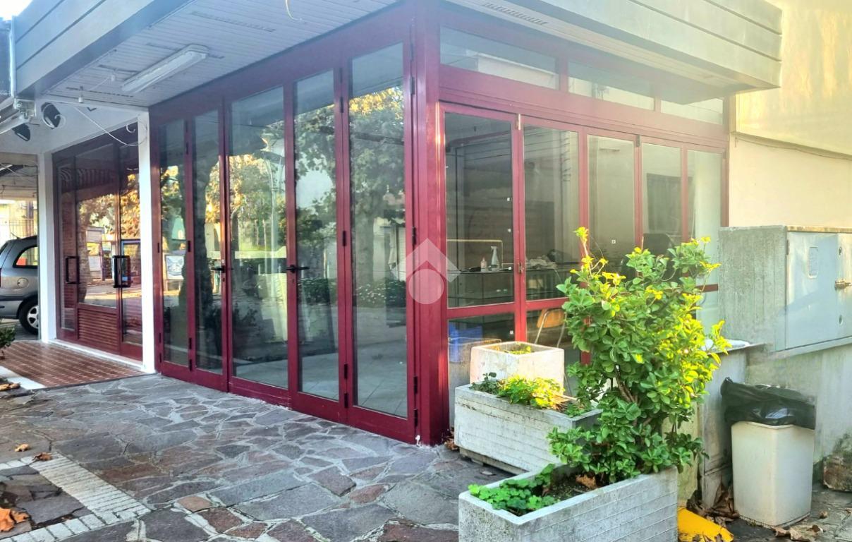 Negozio in affitto a Bellaria-Igea Marina
