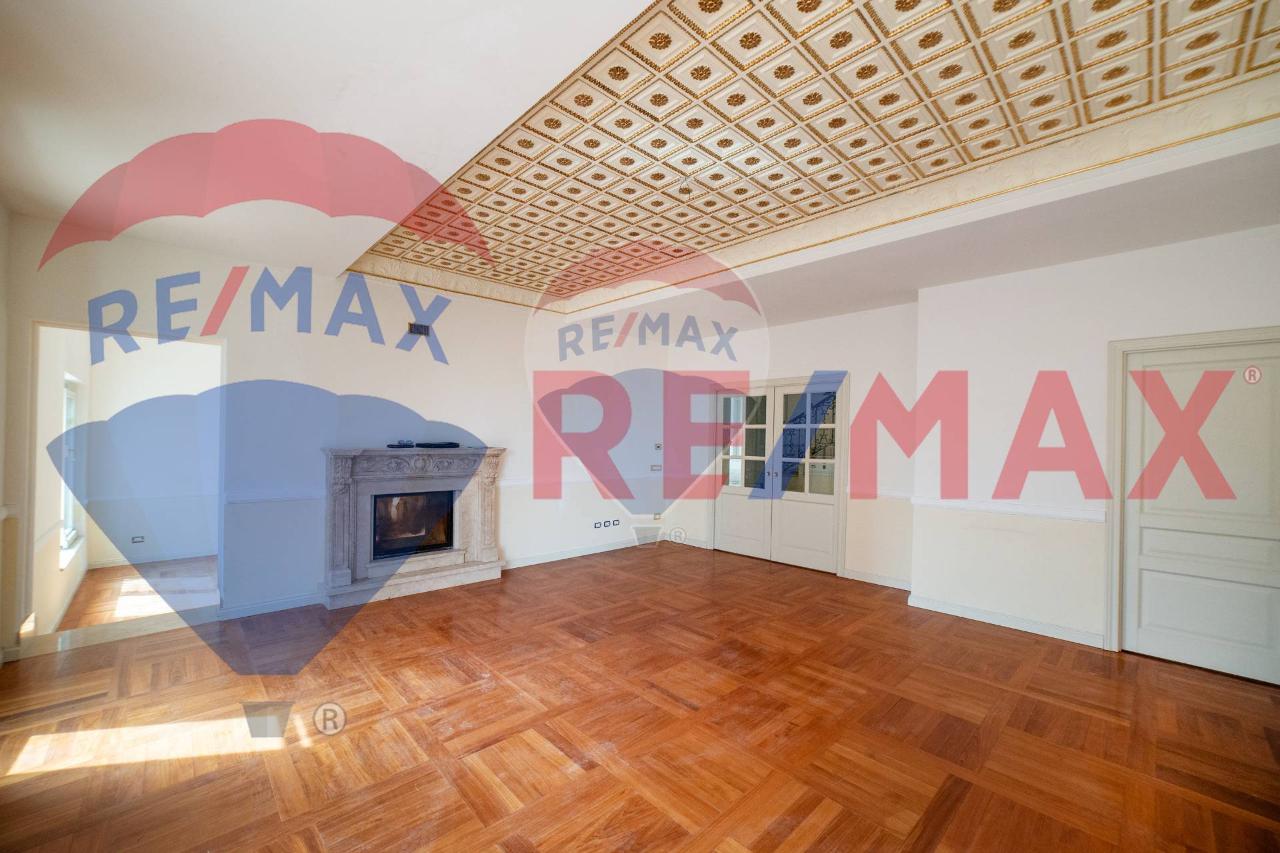 Villa in vendita a Colonna