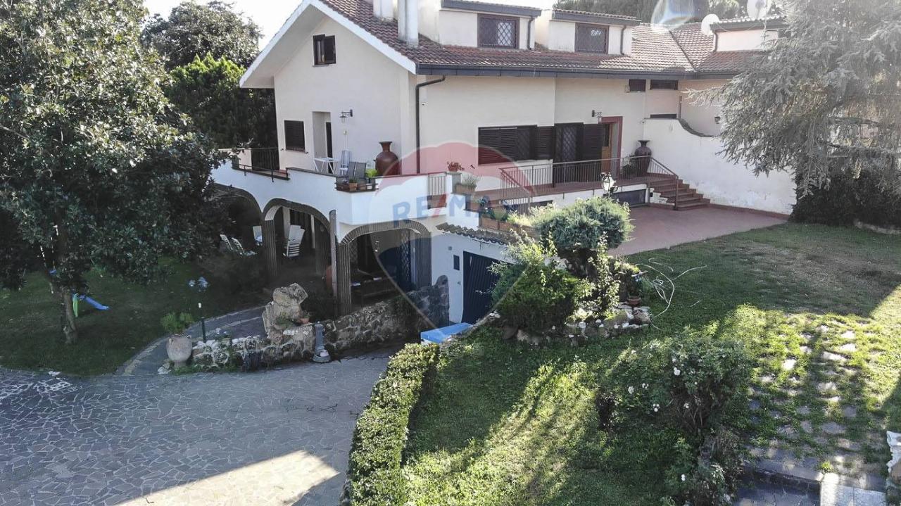 Villa in vendita a Roma
