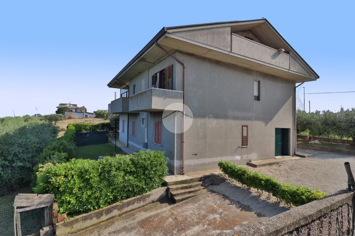 Casa indipendente in vendita a Giulianova