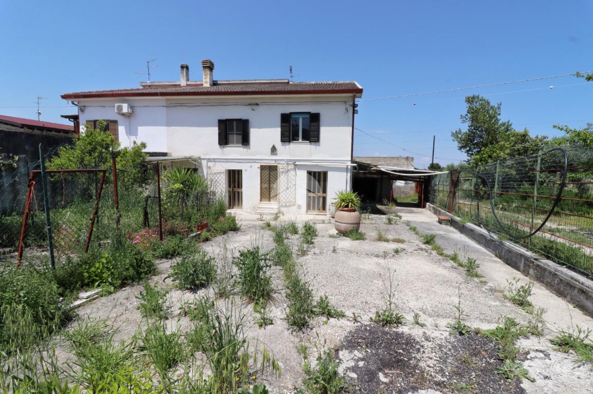 Casa indipendente in vendita a Torrevecchia Teatina