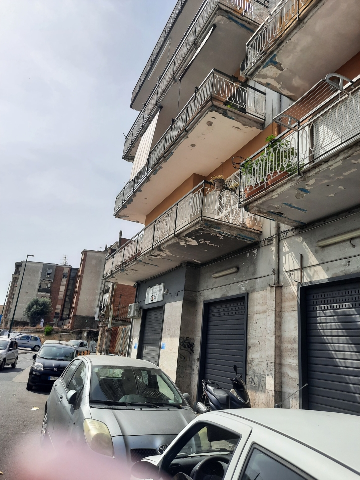 Appartamento in vendita a Napoli