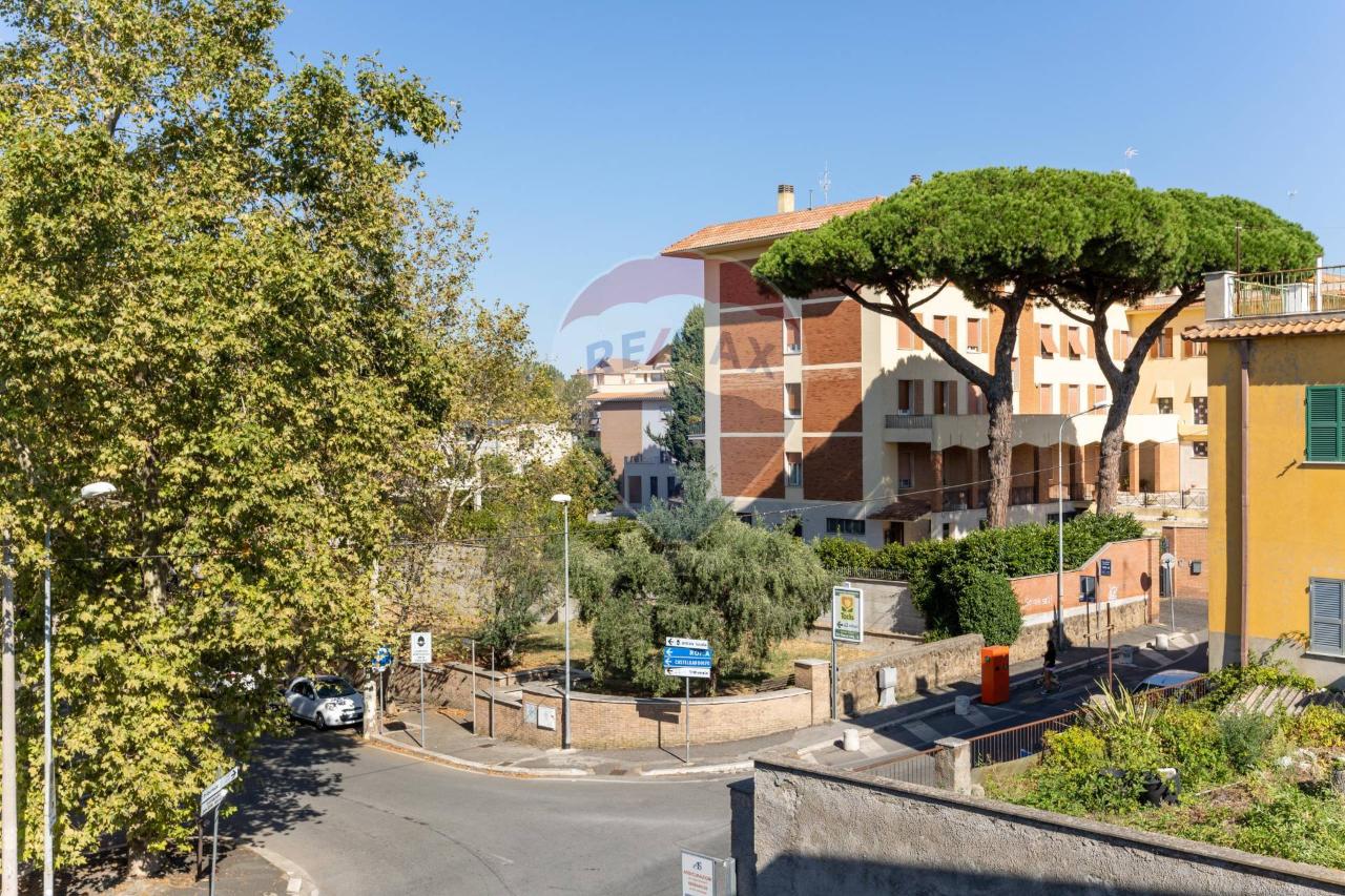 Appartamento in vendita a Albano Laziale