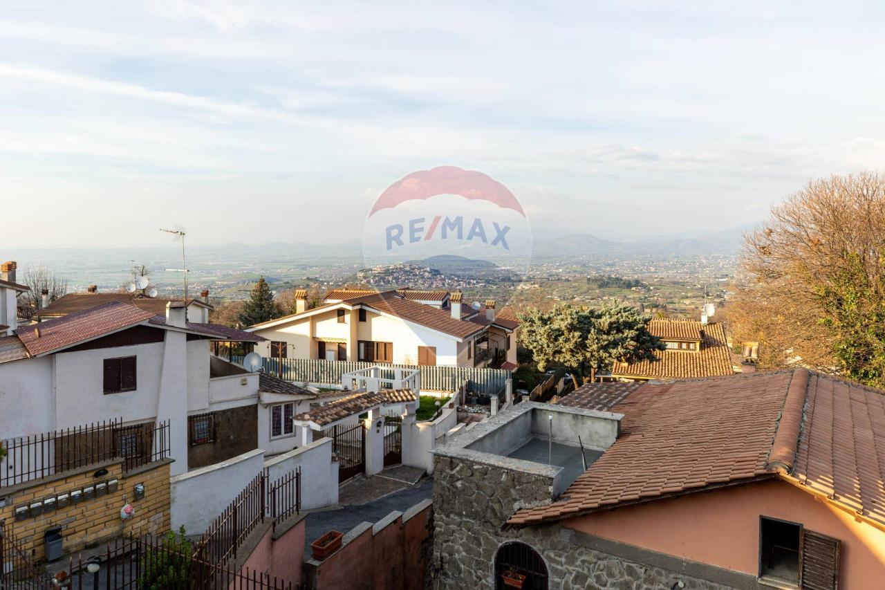 Appartamento in vendita a Montecompatri