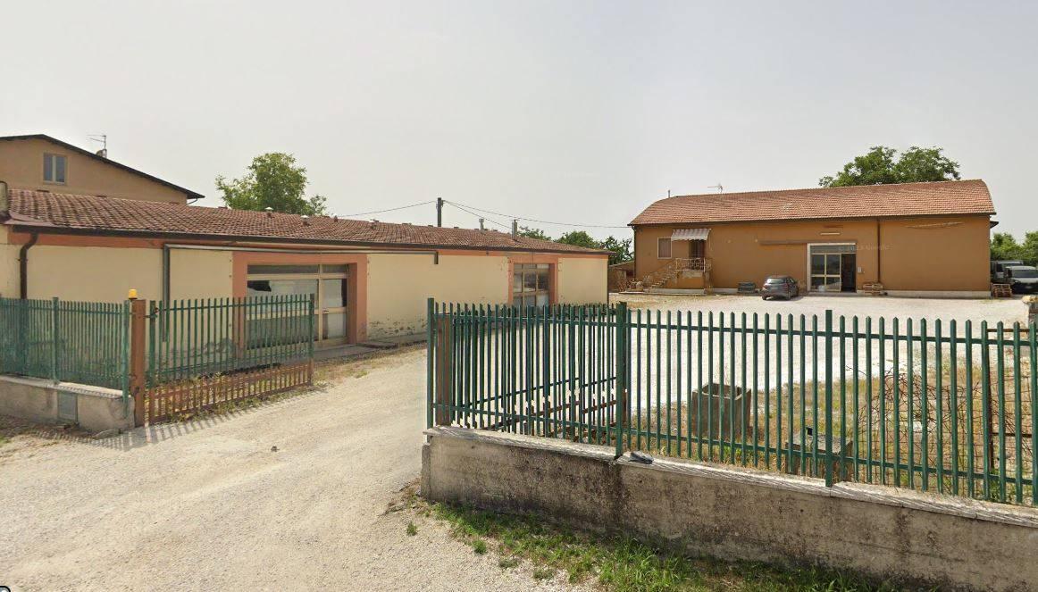 Capannone in vendita a Assisi