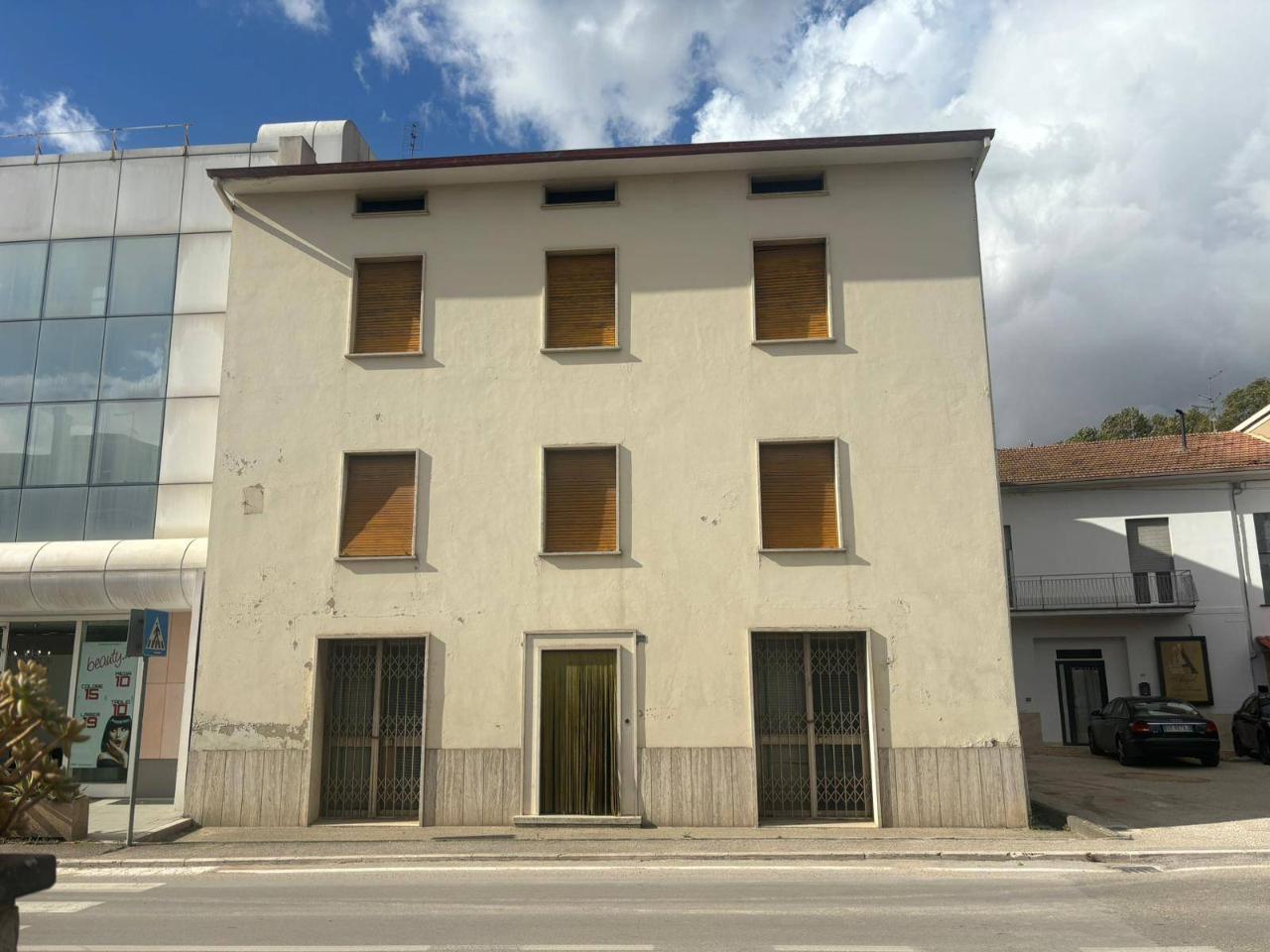 Casa indipendente in vendita a Bastia Umbra