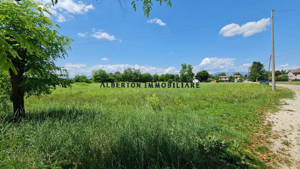 Terreno edificabile residenziale in vendita a Montebelluna