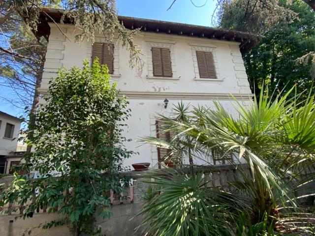 Villa in vendita a Sesto Fiorentino