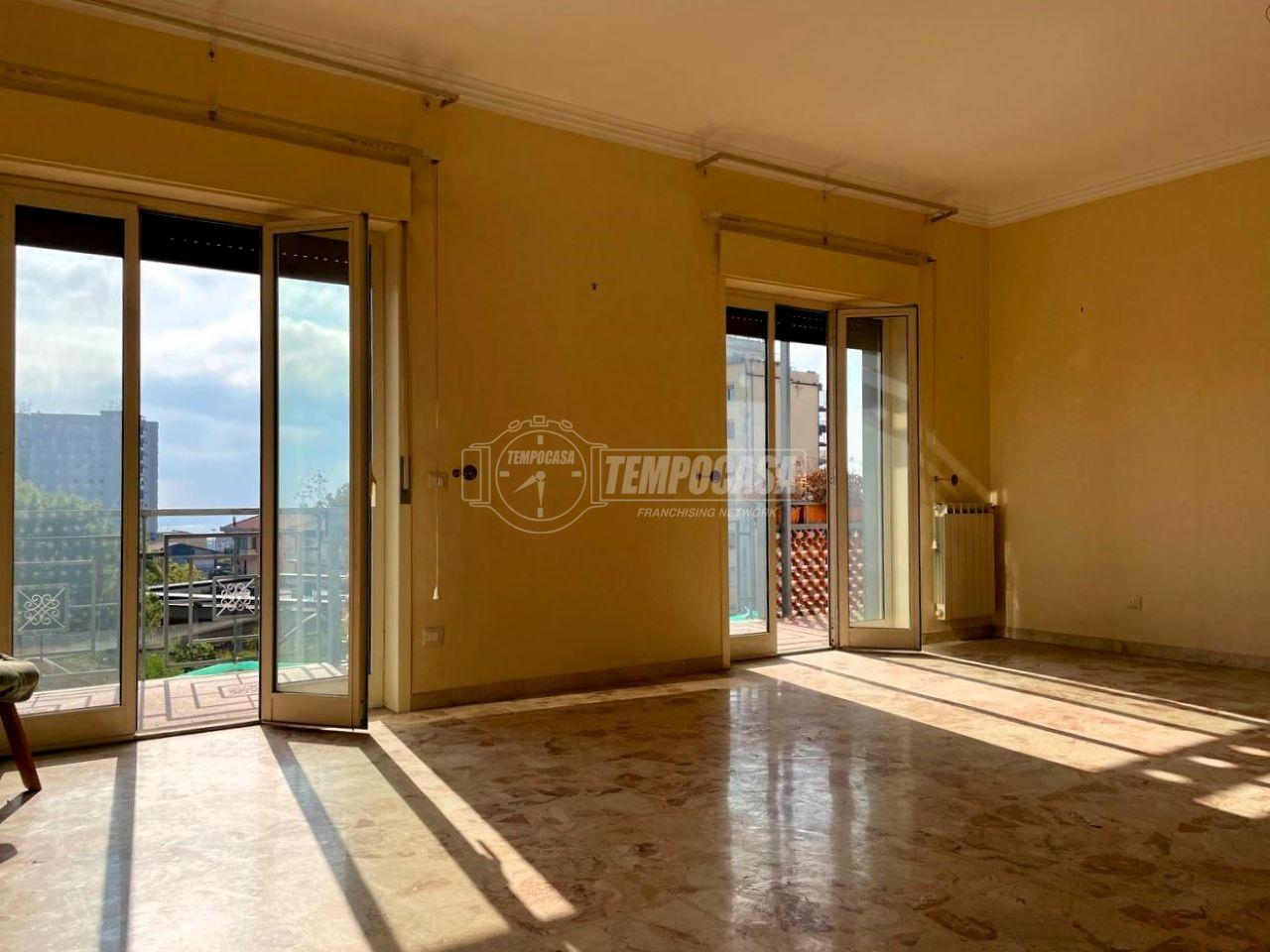 Appartamento in vendita a Gravina Di Catania
