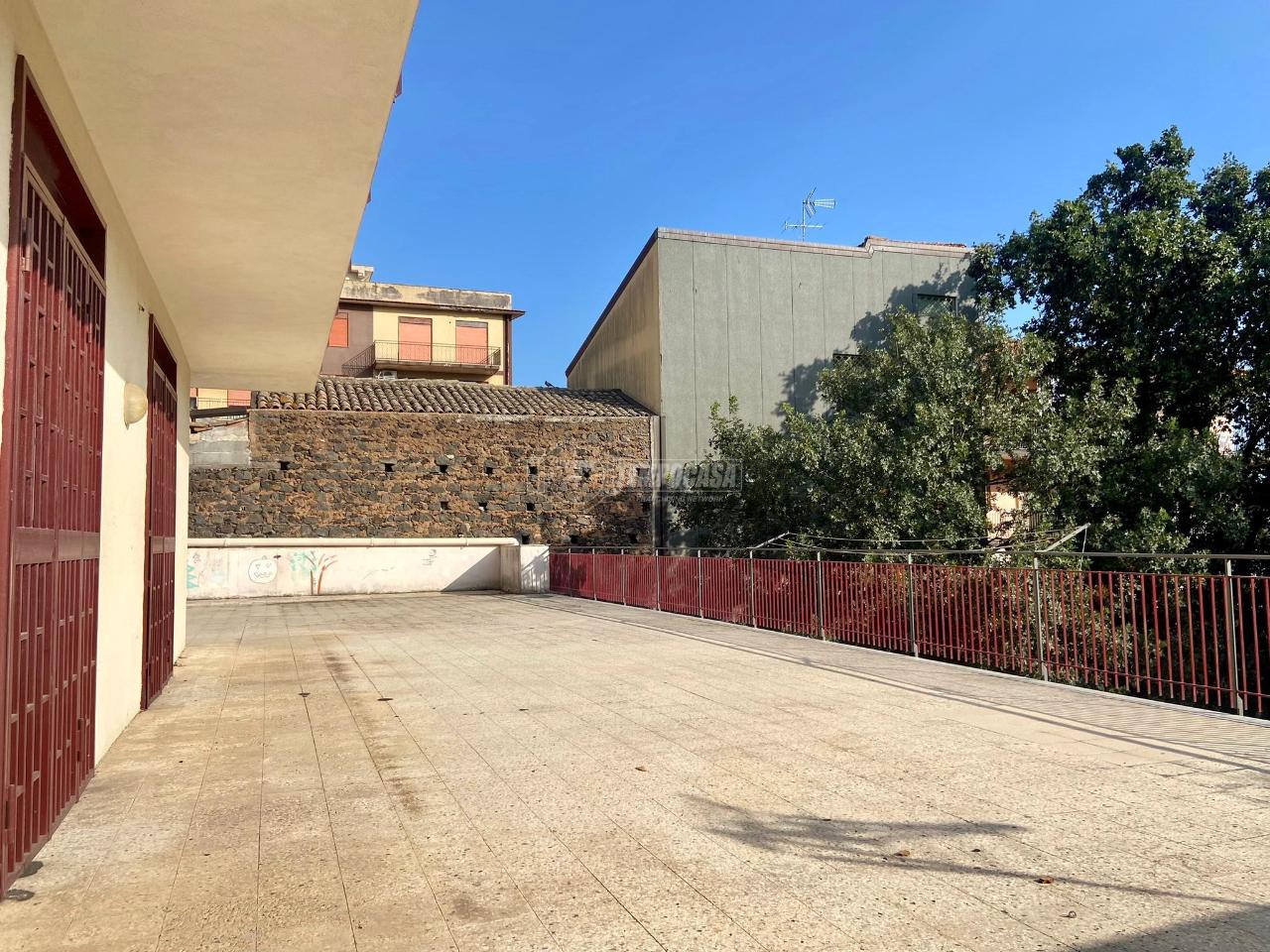 Appartamento in vendita a Gravina Di Catania
