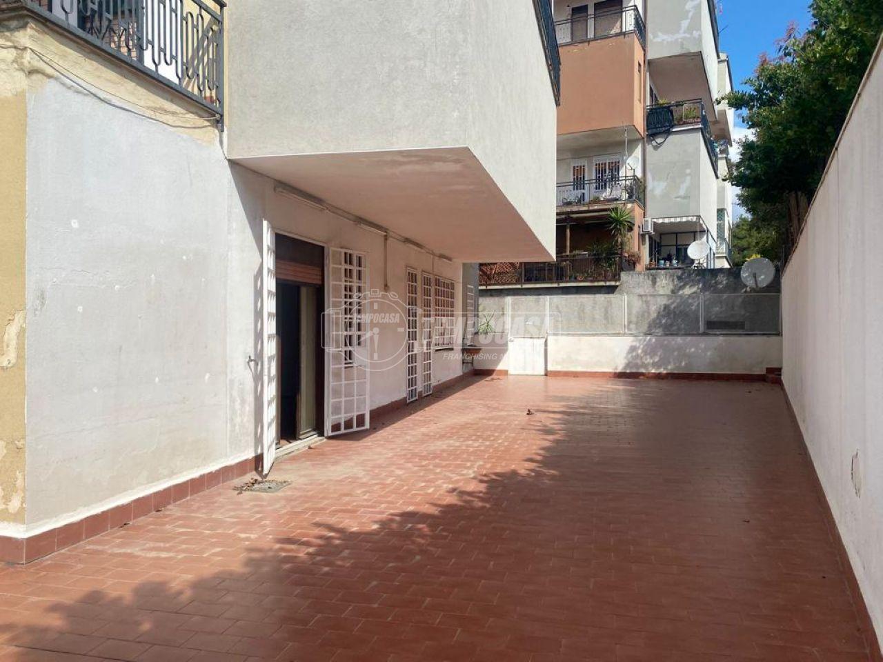 Appartamento in vendita a Gravina Di Catania