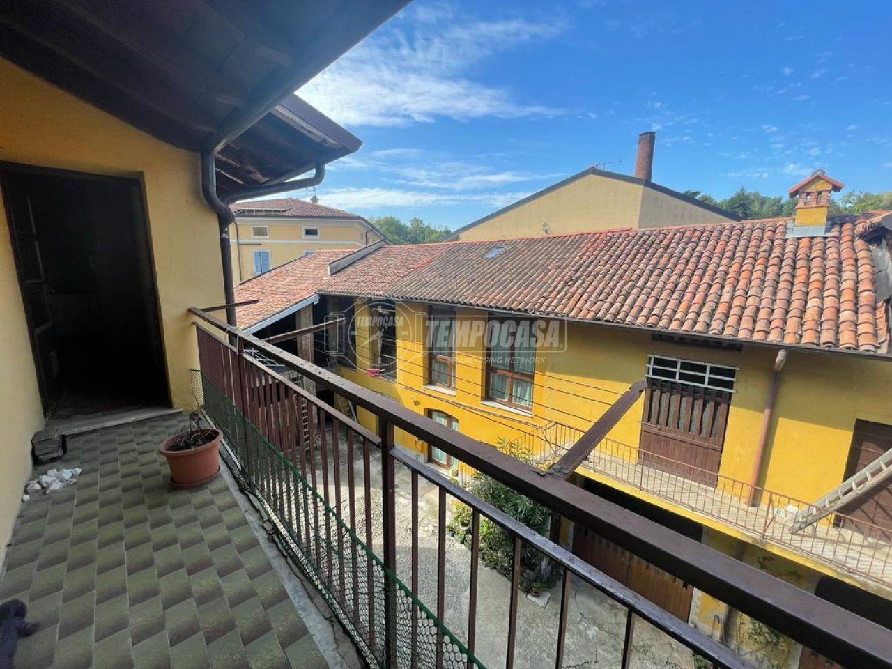 Appartamento in vendita a Imbersago