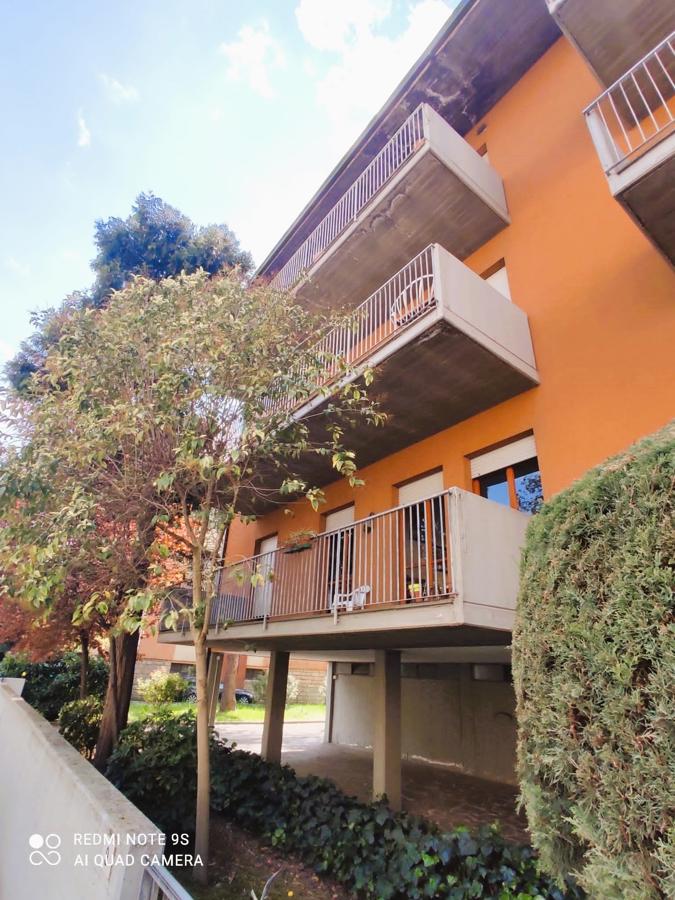 Trilocale in Via Basento , Ravenna