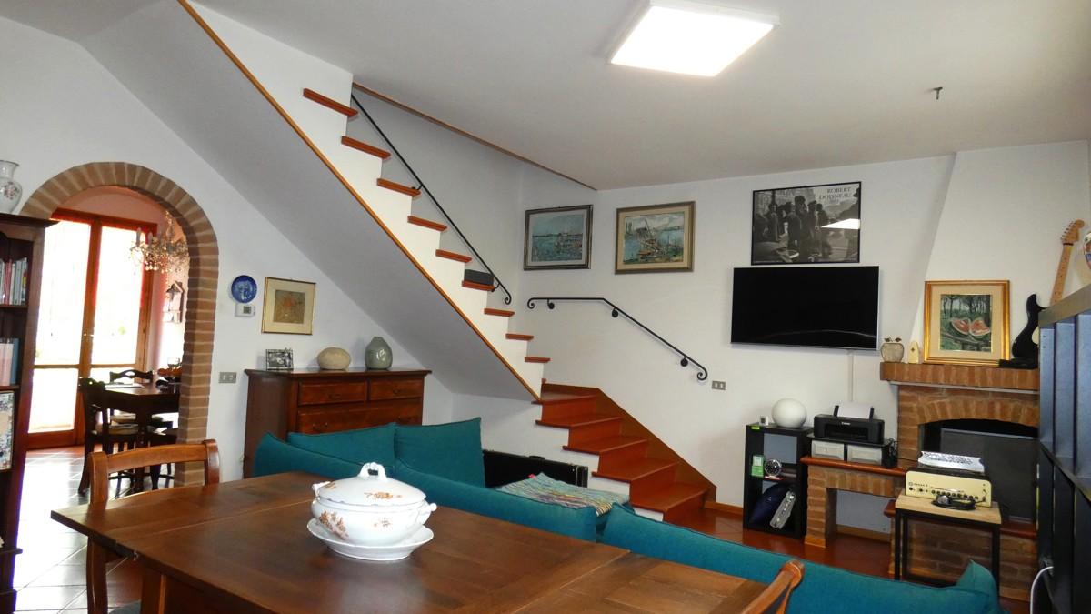 Villa a schiera, Ravenna