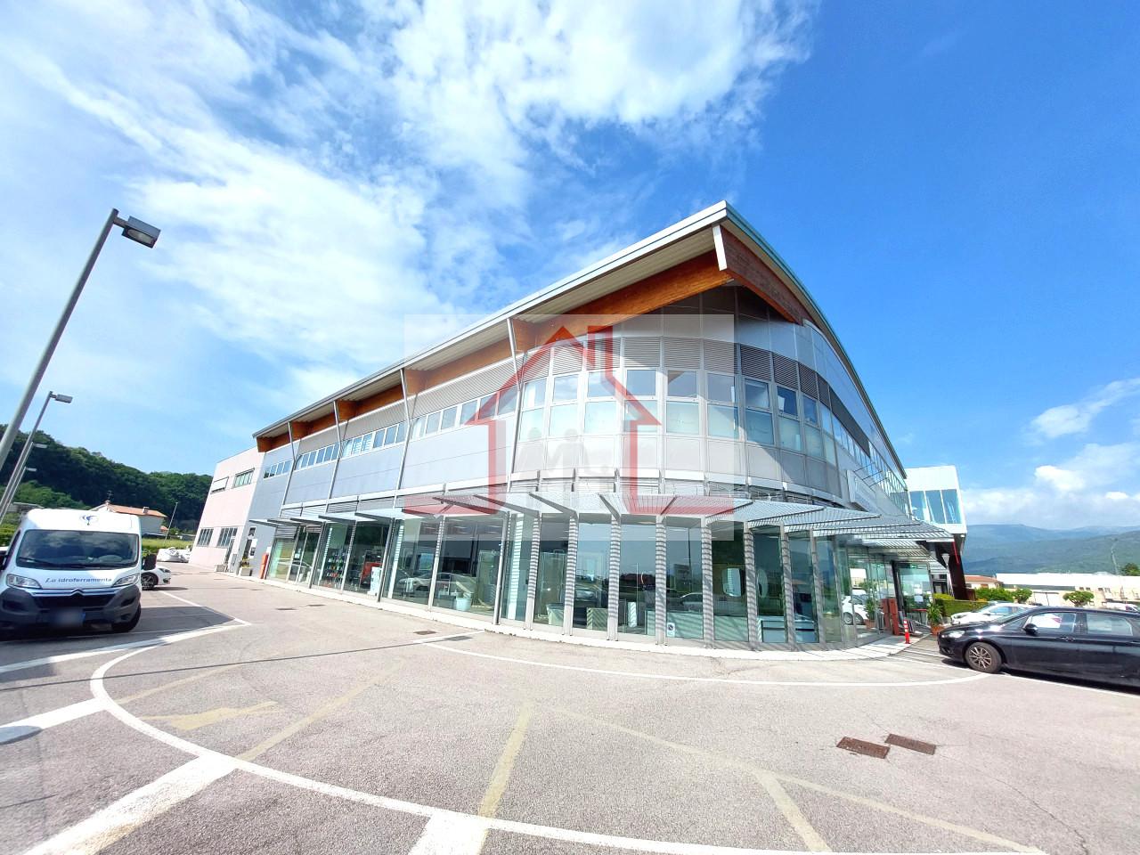 Ufficio in vendita a Pederobba