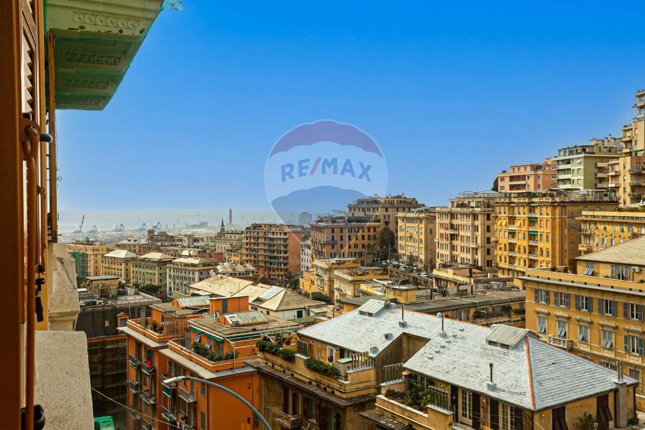 Appartamento in vendita a Genova