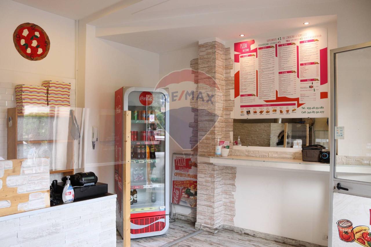 Esercizio commerciale in vendita a Bonate Sopra