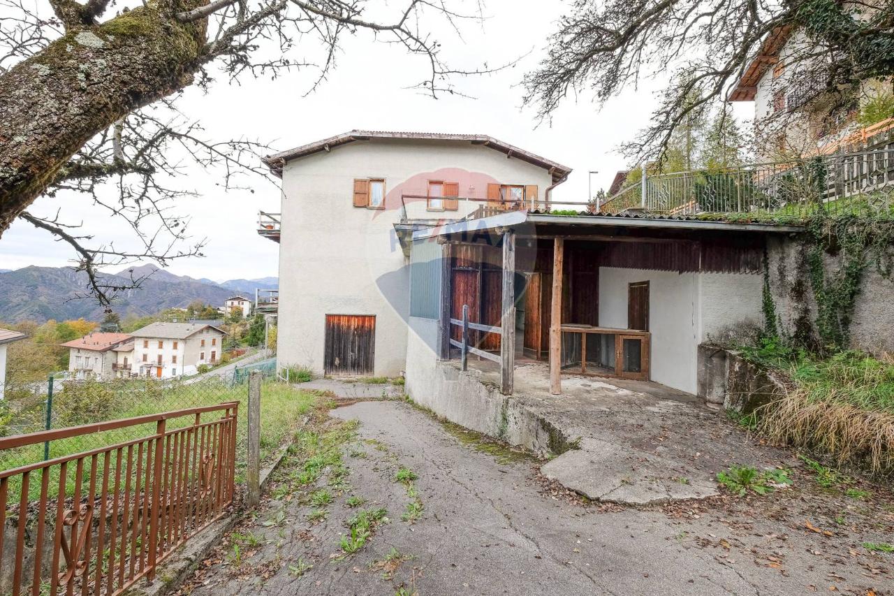 Magazzino in vendita a Zogno