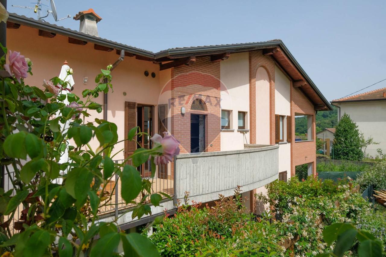Appartamento in vendita a Pontida