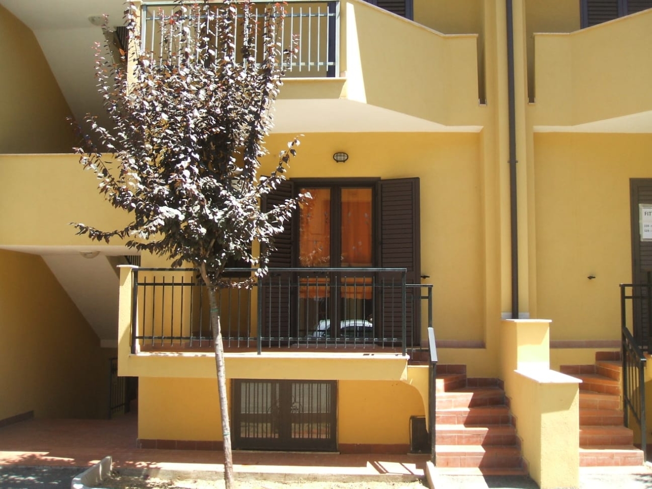 Villa bifamiliare in vendita a Rende