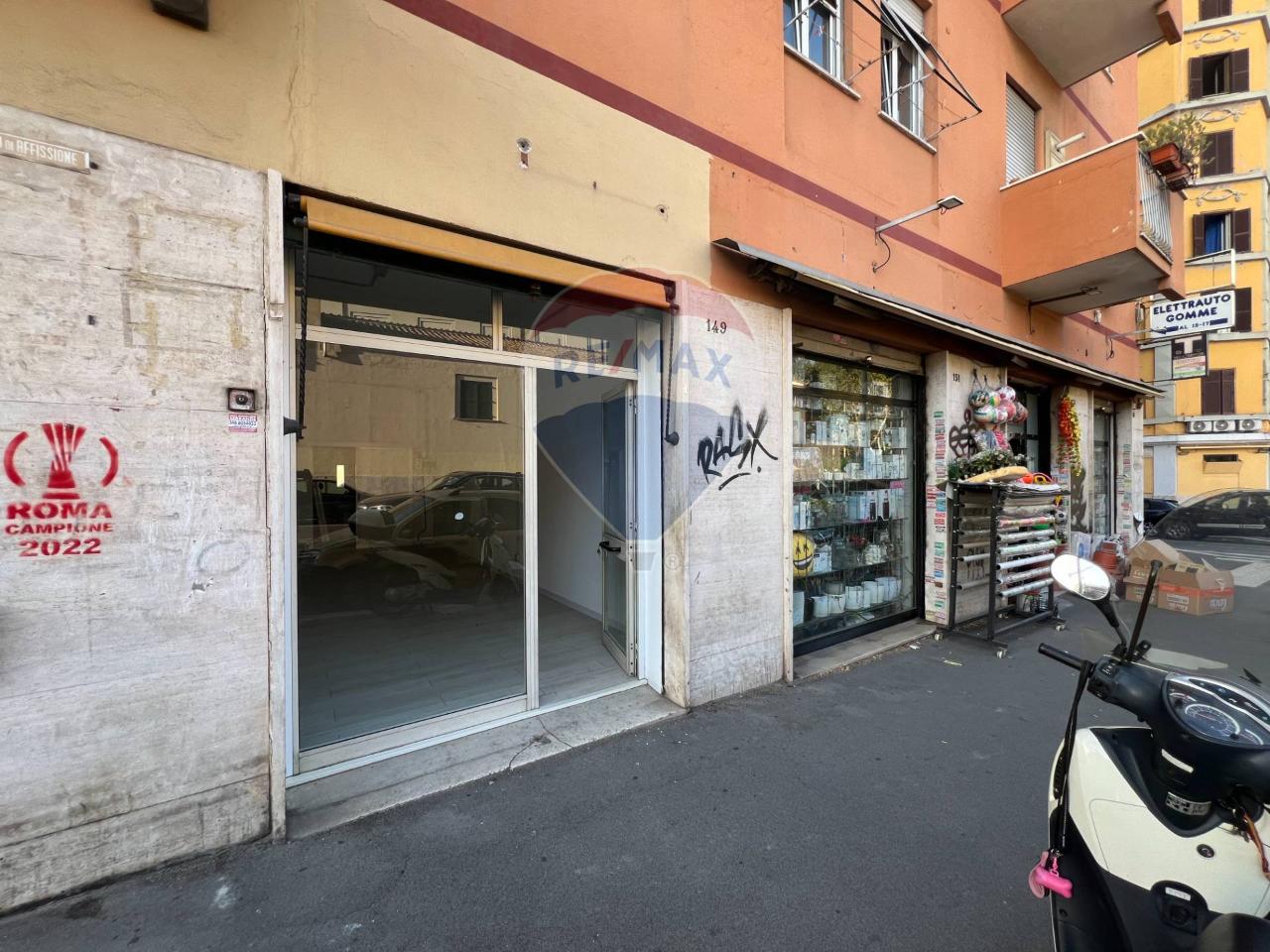 Negozio in vendita a Roma